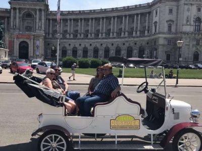 5 Sitzer Elektro Oldtimer Tour 40 Minuten - E-Oldtimer Tours Wien